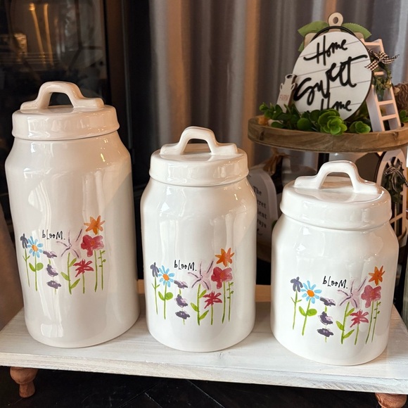 Rae Dunn | Kitchen | Rae Dunn Artisan Collection Bloom Ceramic Canister ...